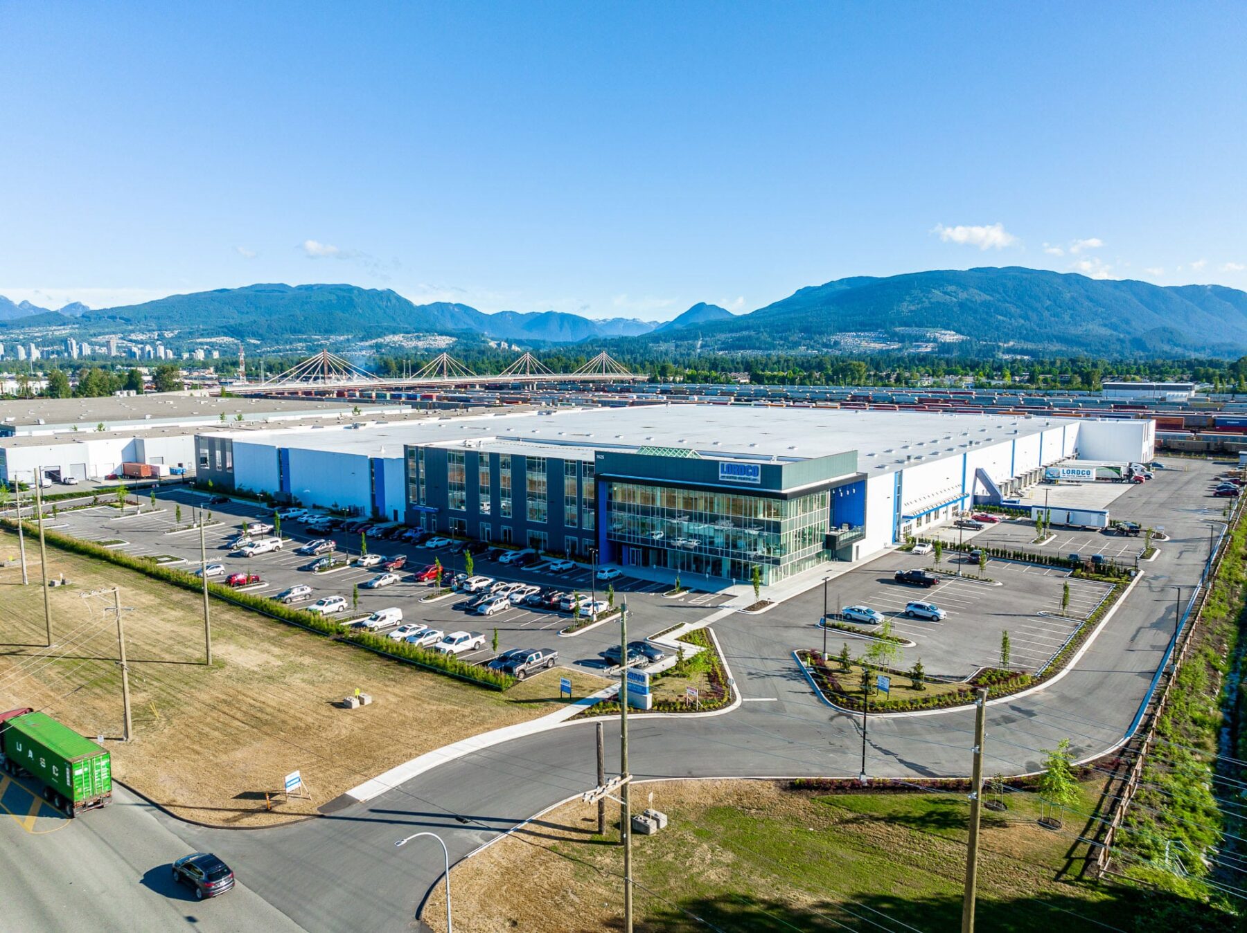 Projects | Lordco Head Office & Distribution Centre | Capo